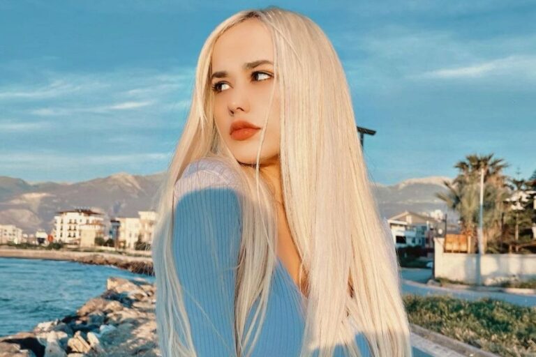 Gamze Karta Kimdir - Röportaj - 1melek.com